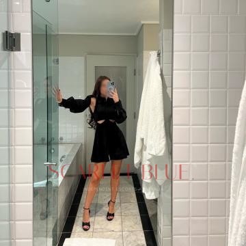 Sienna Jackson independent private escort touring - Scarlet Blue