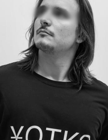 Private male escorts - Scarlet Blue.