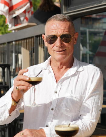 Perth male private escorts - Scarlet Blue.